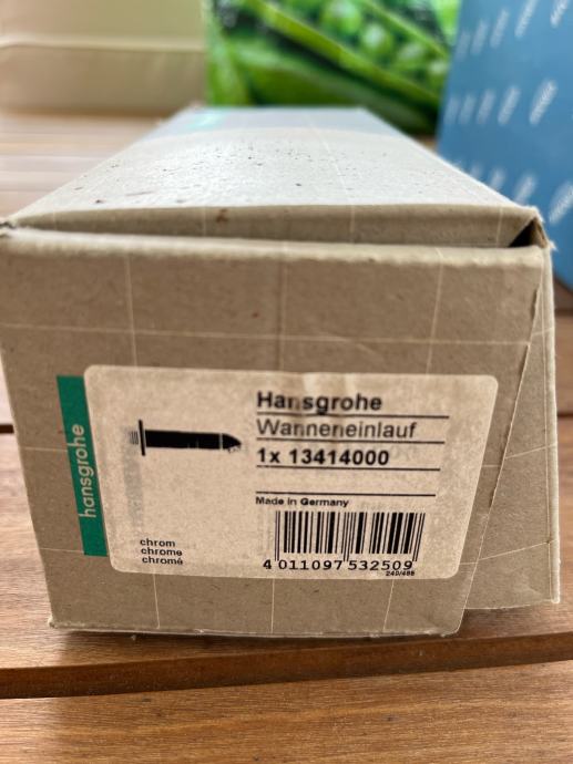 HANSGROHE stenski izliv za umivalnik 13414000