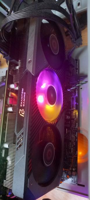 Gaming/mining računalnik z AMD RX 5700 XT grafično kartico ter dodatki