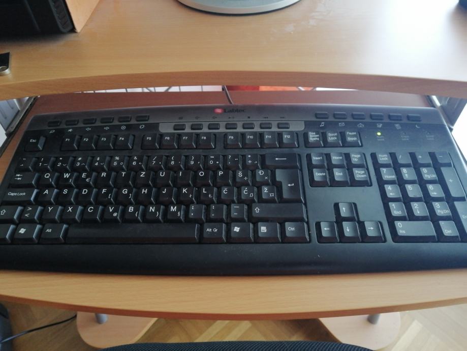 PC ASUS Terminator P4 533A WIN7