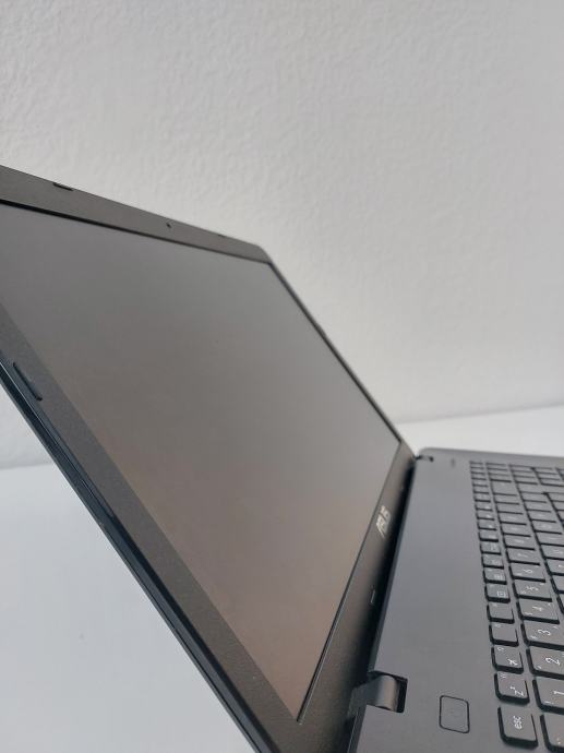 Asus F751L / i5-5gen, Nvidia 940M, 12GB RAM, SSD / Laptop, prenosnik