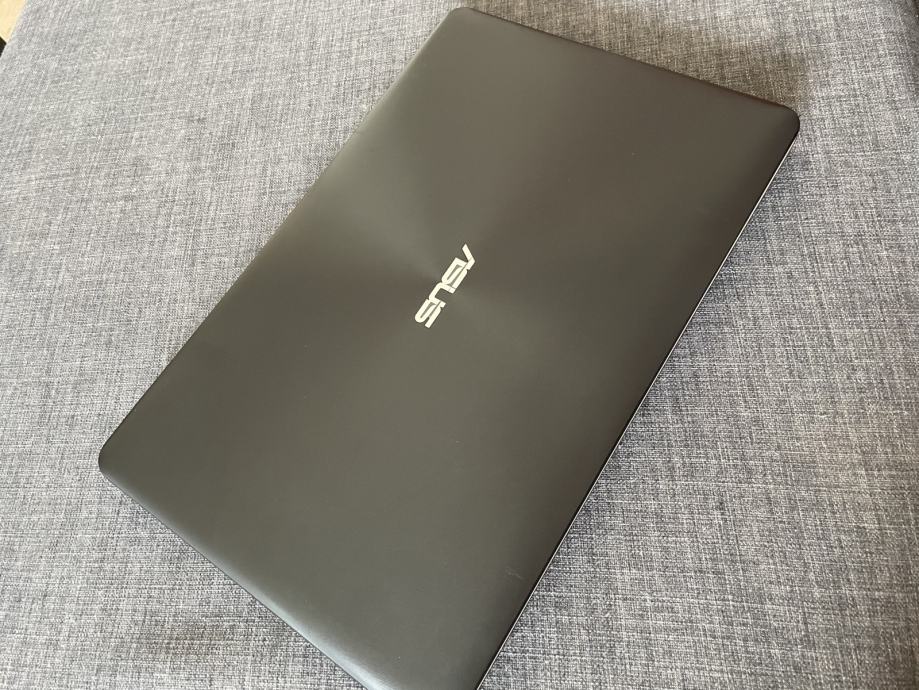Asus F751L i7