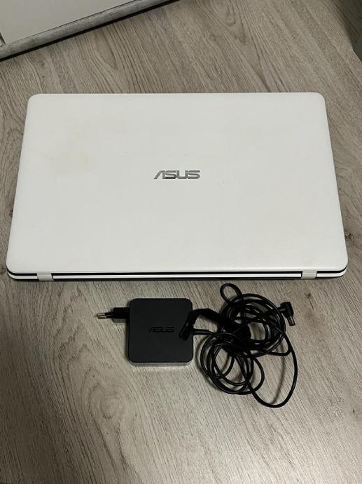 ASUS PRENOSNIK X751M 17.3 500GB, NOVA BATERIJA /Laptop/ PC/racunalnik