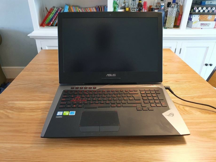 ASUS ROG Gaming Prenosnik G752VSK (i7, 64GB RAM, GTX 1070 8GB, 120HZ)