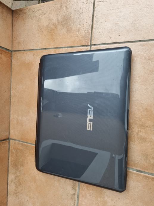 ASUS X5 Seria, 3gb ram, 320 disk, nvidia 1GB, HD LCD