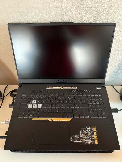 Laptop ASUS TUF A17 FA707RR-HX018W