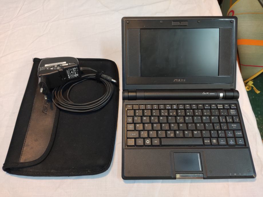 mini prenosnik Asus Eee PC 701 netbook (2 kosa)