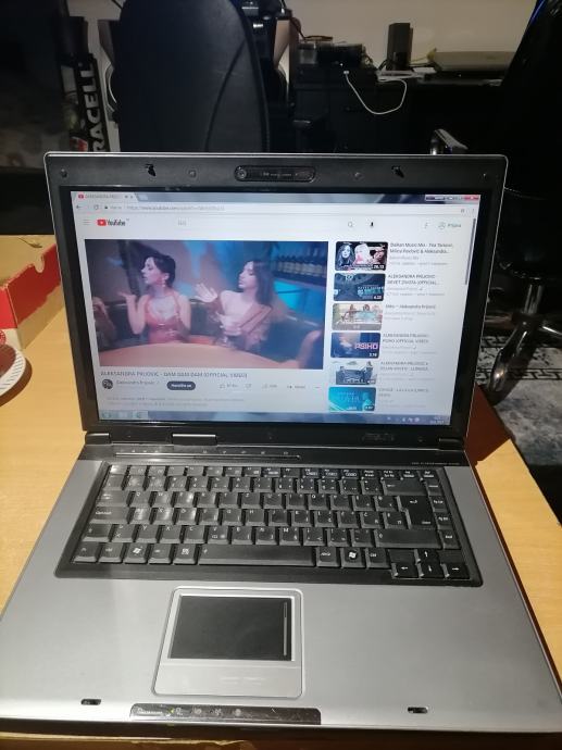 Prenosnik Asus X50SL mozna menjava za ps4