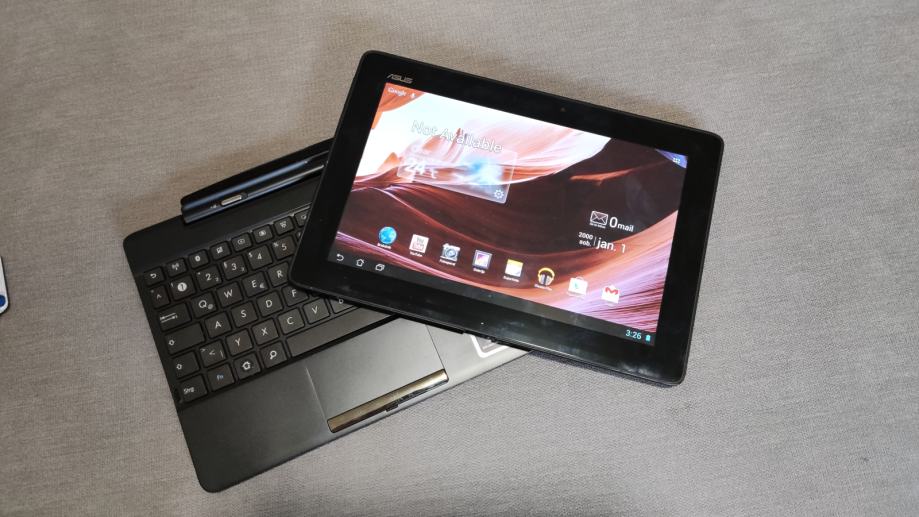 Asus Transformer 10 inch, android tablicni racunalnik