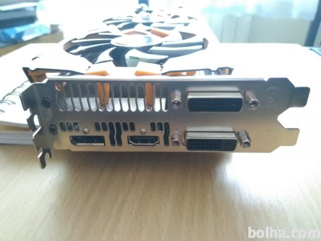 AMD ATI Radeon R9 290 Sapphire Tri-X 4GB