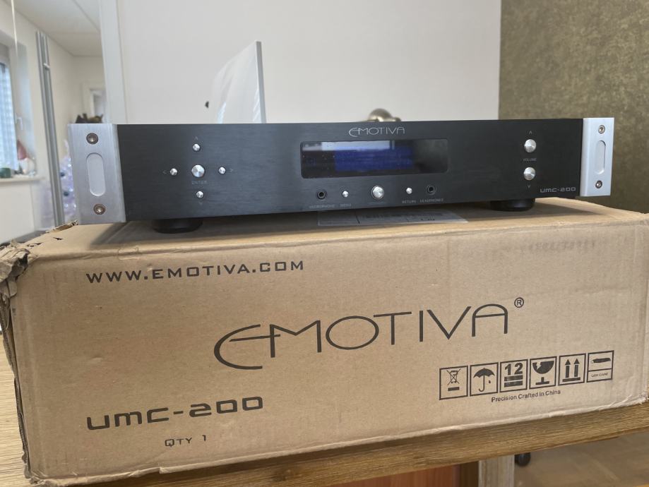 EMOTIVA UMC-200 AV home theatre processor