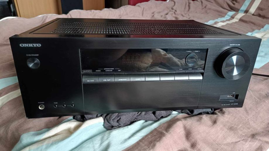 Onkyo HT-R395 AV Receiver