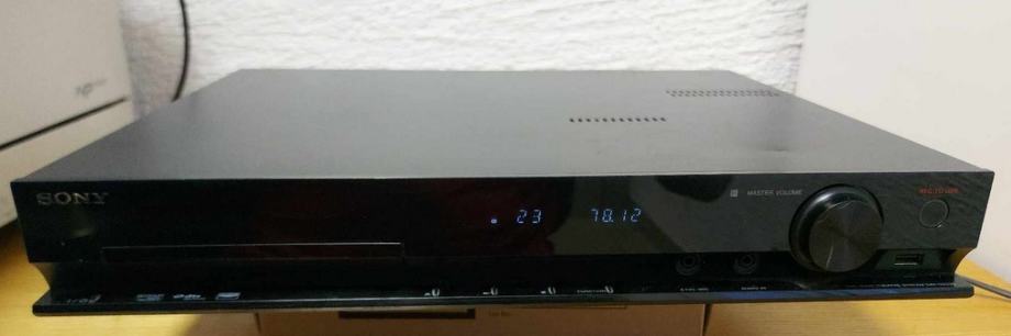 5.1 HIŠNI KINO SONY /USB, DivX, HDMI,DVD/CD...../ + ZVOČNIKI