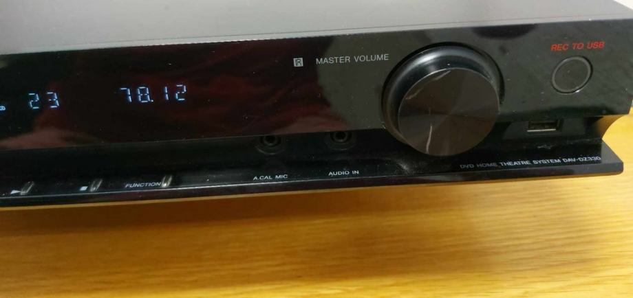 5.1 HIŠNI KINO SONY /USB, DivX, HDMI,DVD/CD...../ + ZVOČNIKI