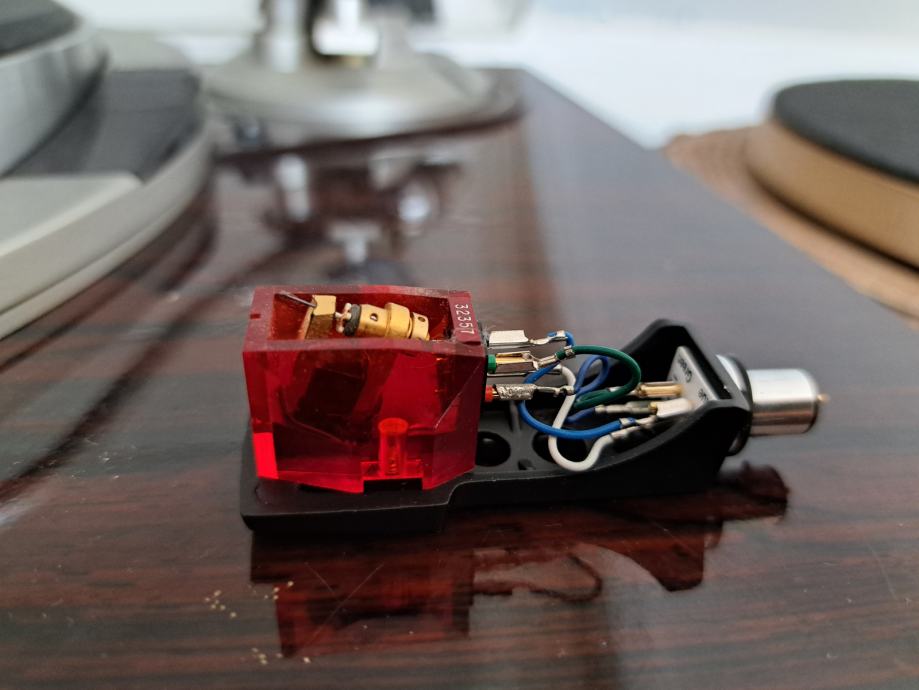 Benz Micro MC cartridge ACE L low output