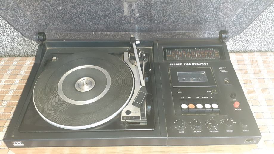 Glasbeni center ITT 7100 COMPACT