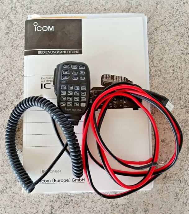 ICOM IC-7000 KW/6m/VHF/UHF radioamaterski oddajnik