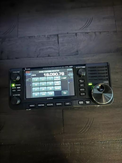 Icom IC-705 HF/VHF/UHF All Mode Portable QRP 5W/10W Transceiver