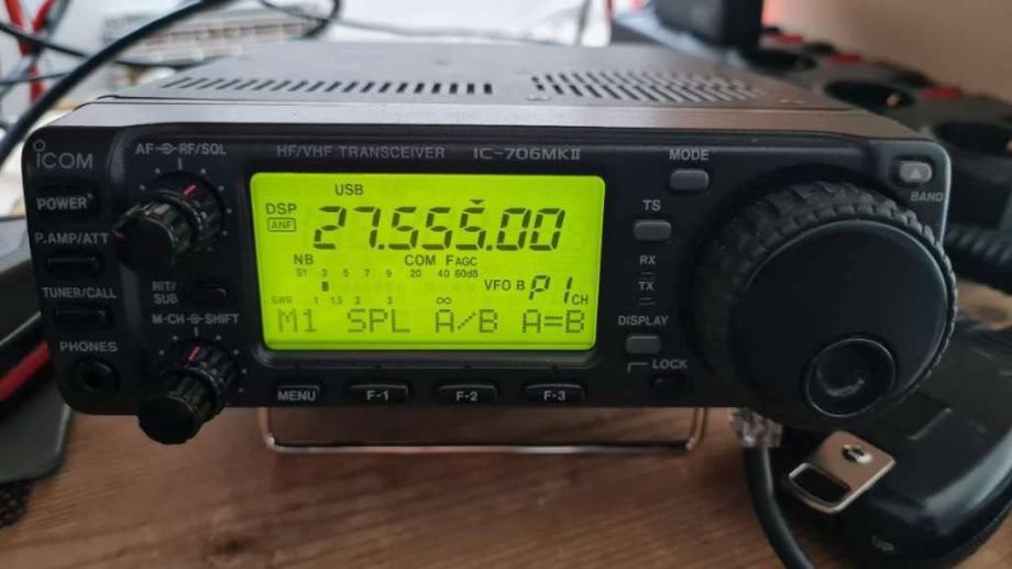 Icom IC-706MkII, Amaterski oddajnik Icom 706MkII