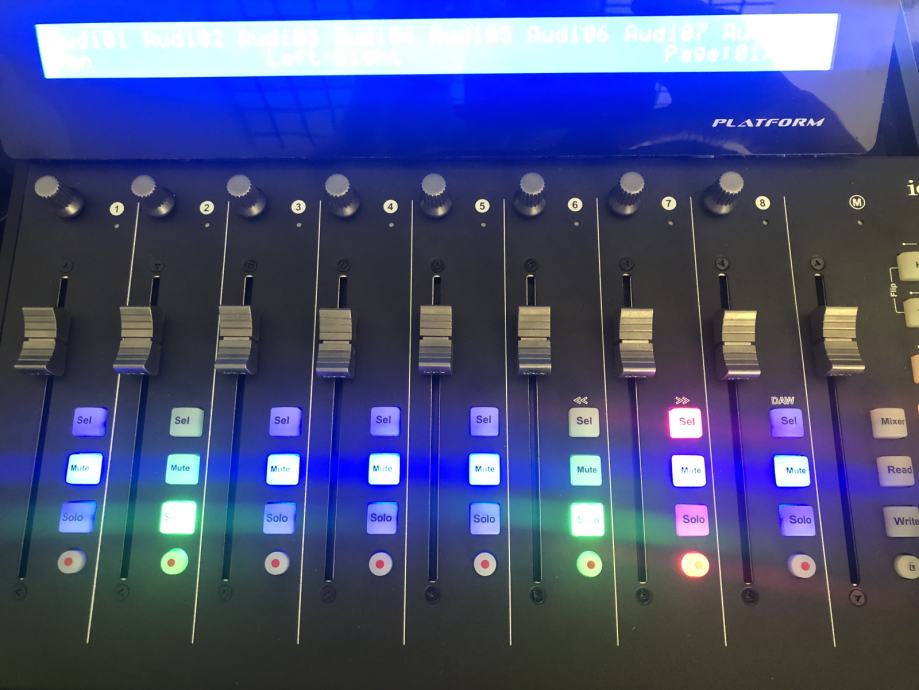 Icon Platform M+ z Icon Platform D2 DAW kontroler