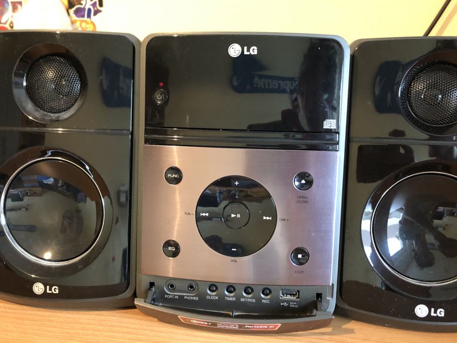 LG radio-stolp
