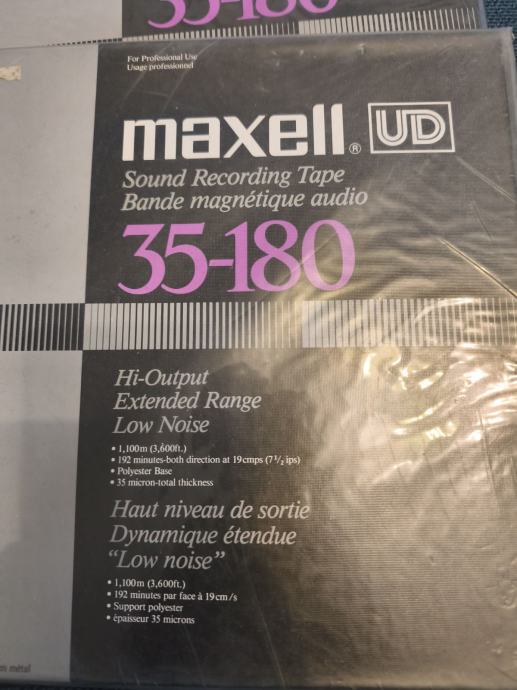 Maxell UD 35-180 – profesionalni zvočni snemalni trak, originalno zapr