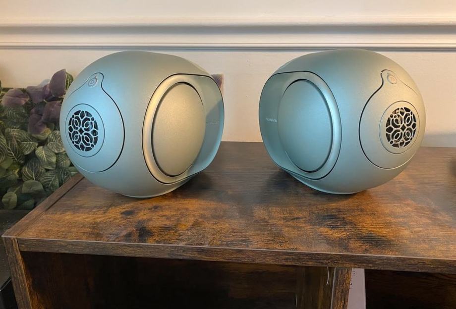 Par zvočnikov Devialet Phantom II 98db Sage Green