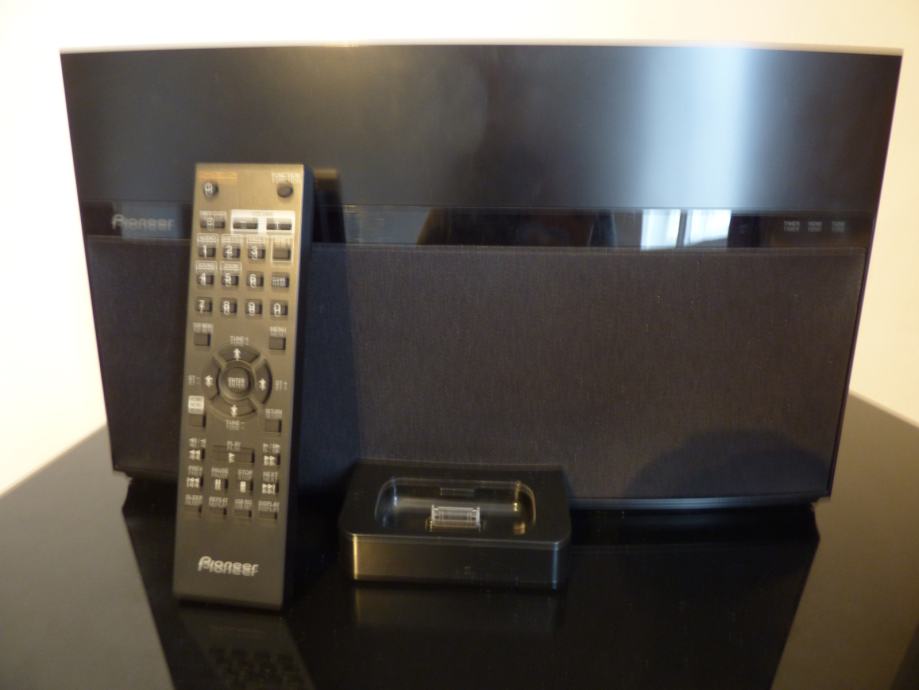 Pioneer radio, DVD/CD, USB, I Pod