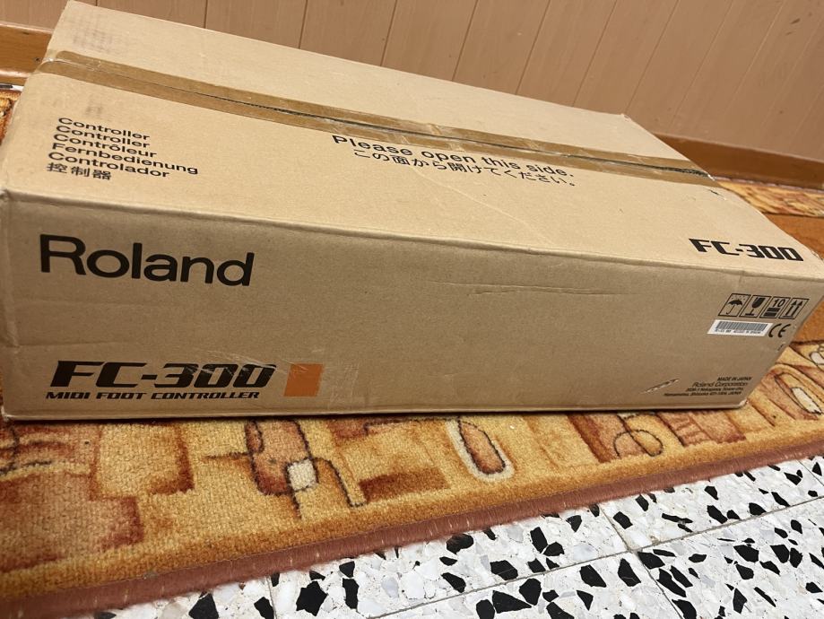 Roland FC-300