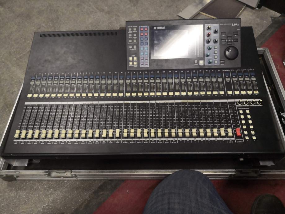Yamaha LS9
