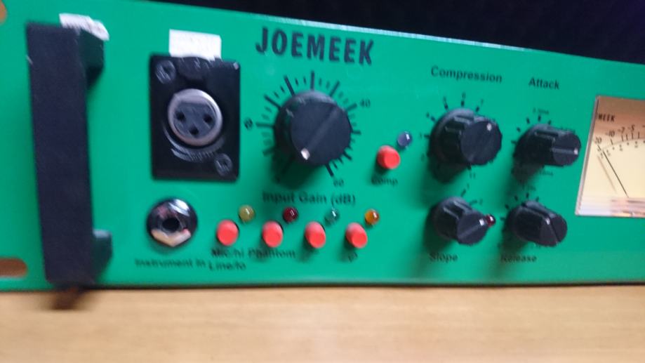 Joe Meek VC1Qcs: slavni PreAmp + Compressor +EQ