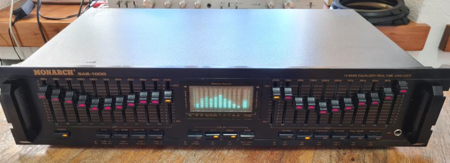 MONARCH SAE-1000, EQALIZER