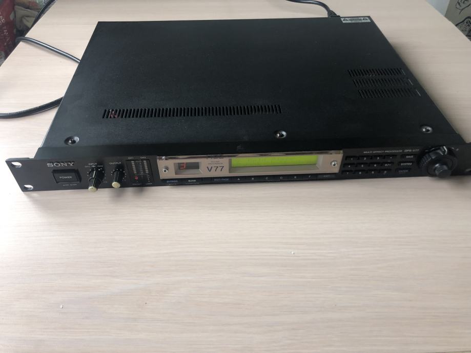 Sony DPS V77 Studijski multiefekt