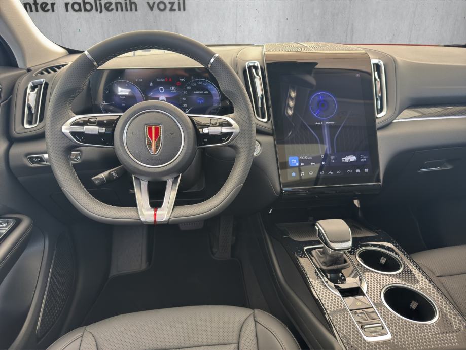 Hongqi HS3 1.5T + PANORAMA + 360KAMERA + BLIS + RADAR +, 2025 l.
