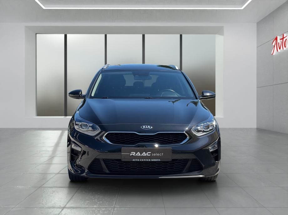 Kia Ceed 1,5 T-GDI GT-Line ISG, 2021 l.