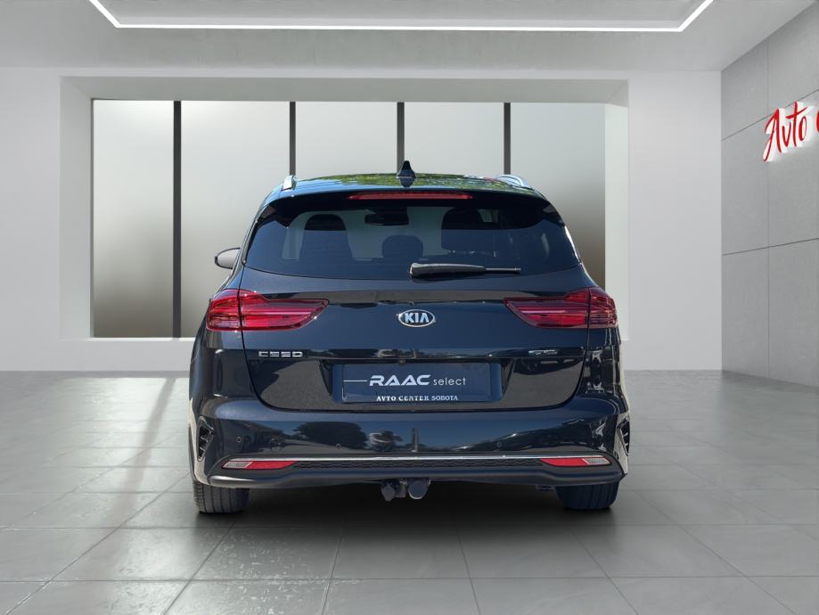 Kia Ceed 1,5 T-GDI GT-Line ISG, 2021 l.