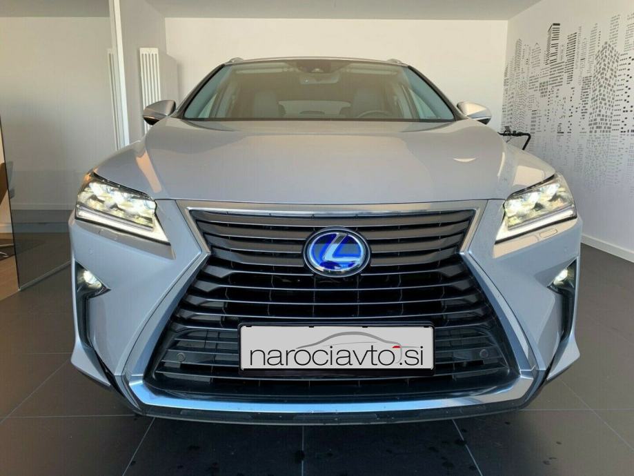 Lexus RX 450h Executive Line 4WD UVOZ PO NAROČILU, 2019 l.