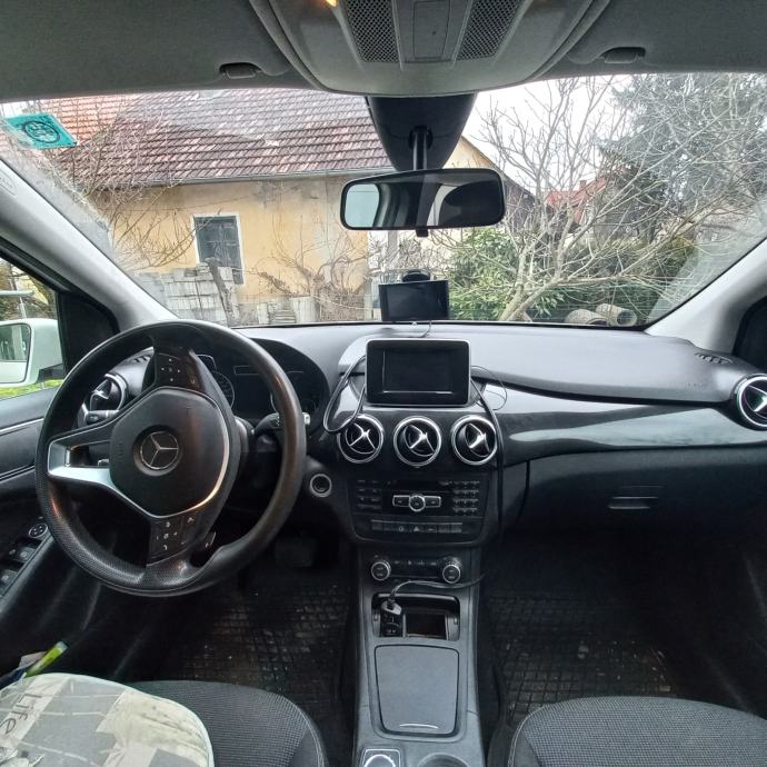 Mercedes-Benz B-klasa 200 CDI avtomatik, 2014 l.