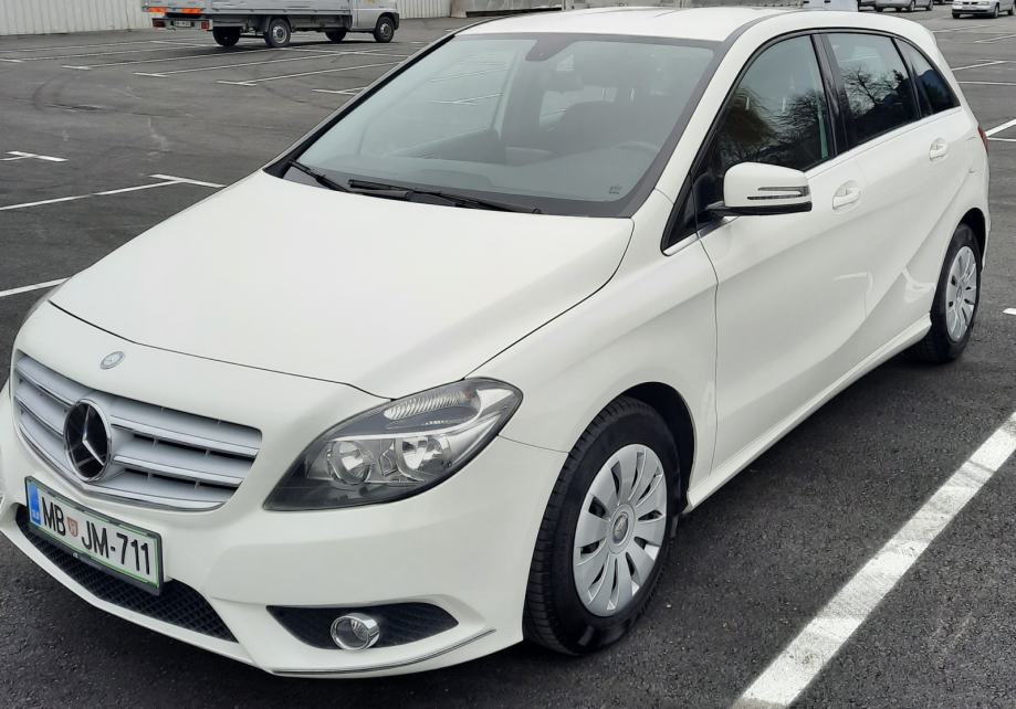 Mercedes-Benz B-klasa avtomatik, 2013 l.