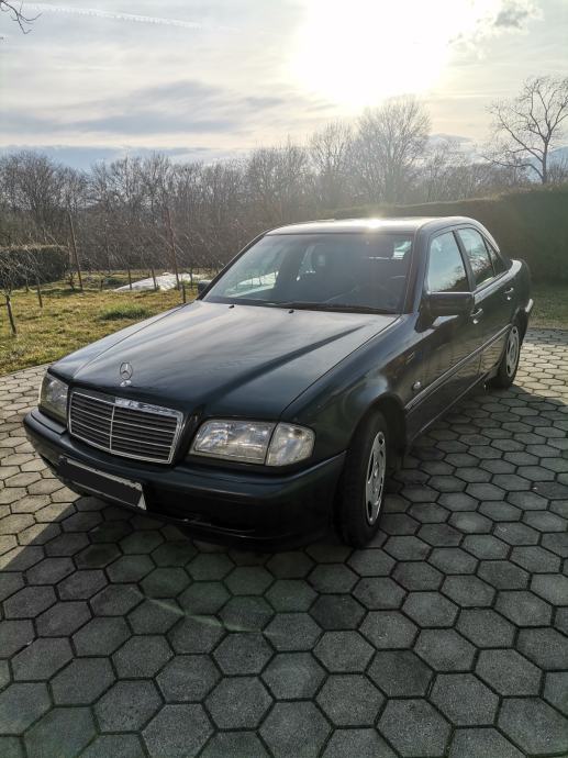 Mercedes-Benz C-klasa C180 Classic, 1998 l.