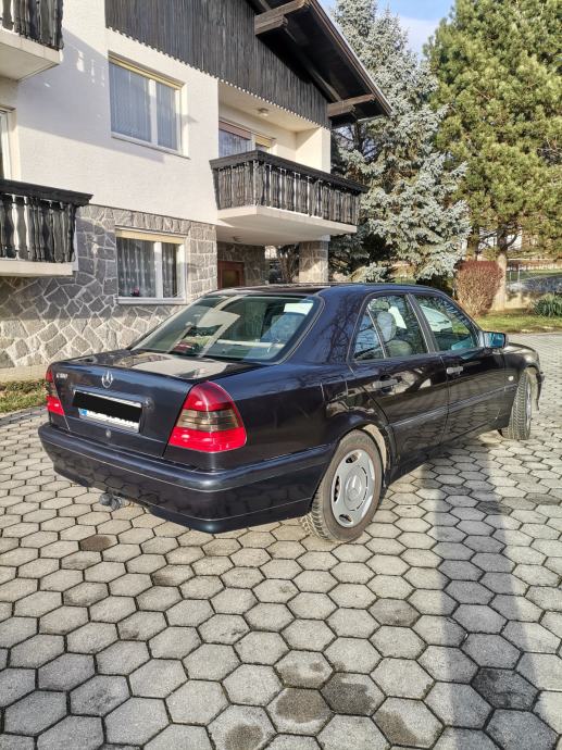 Mercedes-Benz C-klasa C180 Classic, 1998 l.