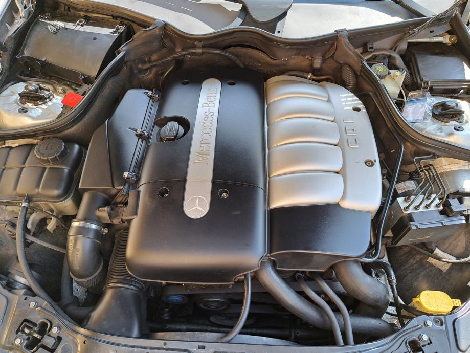 Mercedes-Benz CLK coupe 270 cdi, 2004 l.