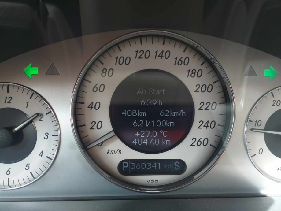 Mercedes-Benz E-klasa 270 avtomatik, 2003 l.