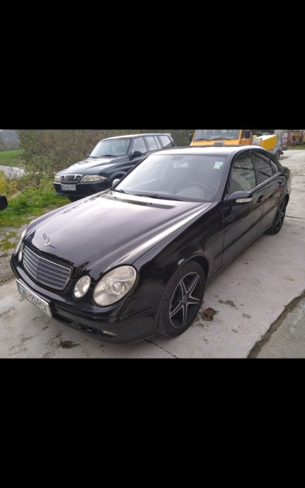Mercedes-Benz E-klasa W211 220CDI avtomatik, 2002 l.
