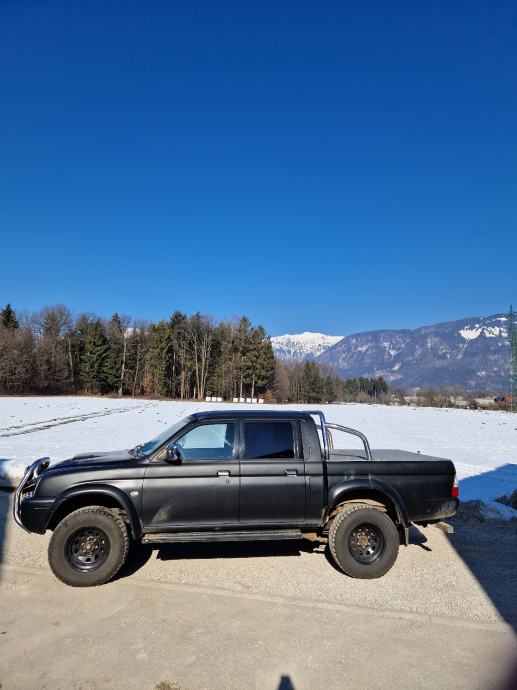 Mitsubishi L200 2.5 td, 2006 l.