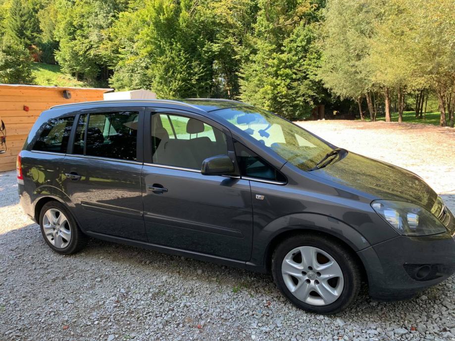 Opel Zafira ECO, 2010 l.