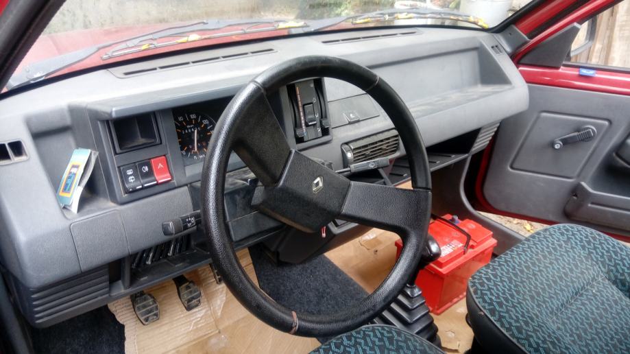 Renault 5 R5 / FIVE, 1995 l.