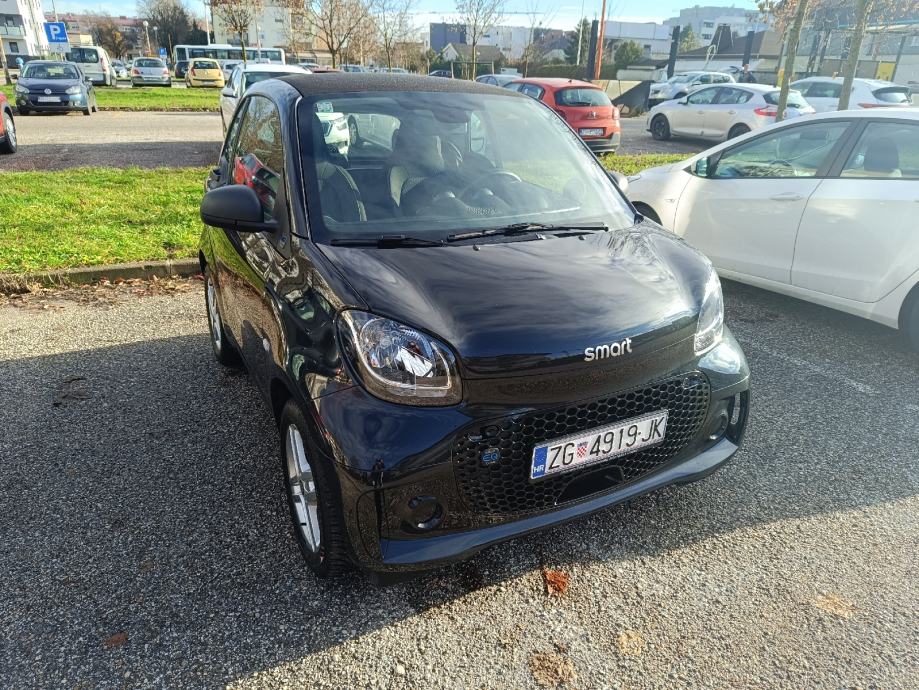 Smart fortwo coupe EQ fortwo 60kw avtomatik,reg.12/25!, 2022 l.