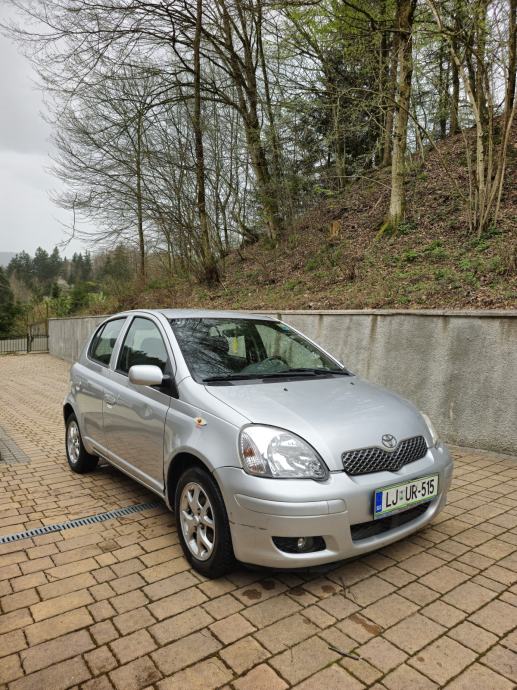 Toyota Yaris Sol, 2004 l.