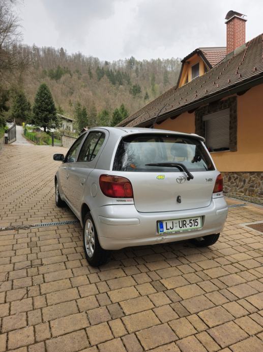Toyota Yaris Sol, 2004 l.