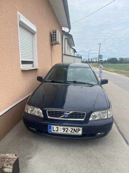 Volvo S40 V40, 2004 l.